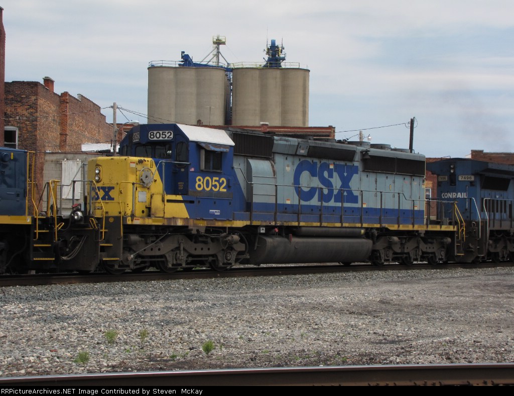 CSX 8052